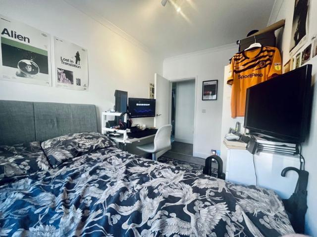 Room at Union Street, Greater London