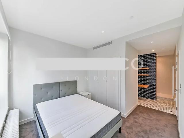 Room at Union Slip, Greater London