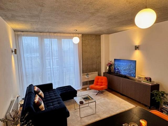 Room at Union Walk, Greater London