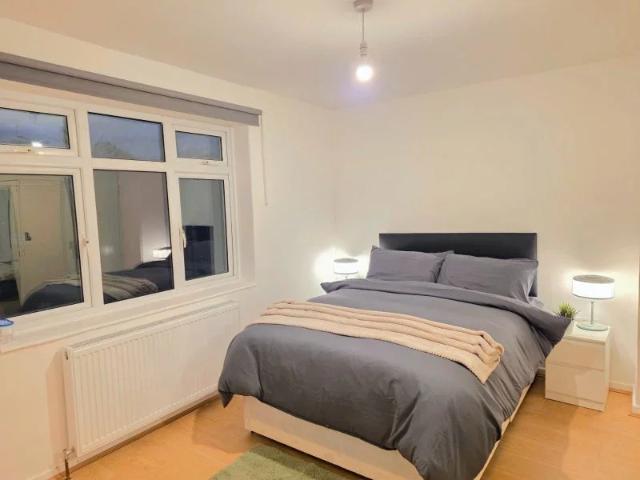 Room at Upper North Street, Greater London