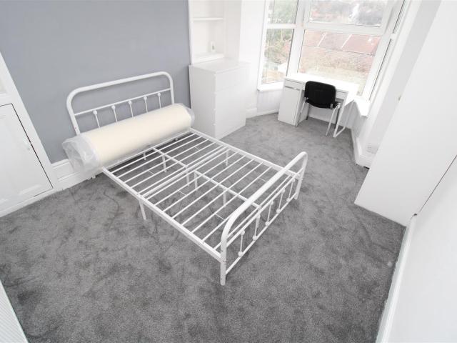 Room at Upper Alma Terrace, Pontypridd
