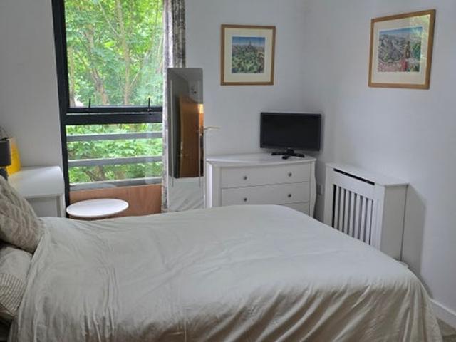 Room at Upper Chase, Chelmsford