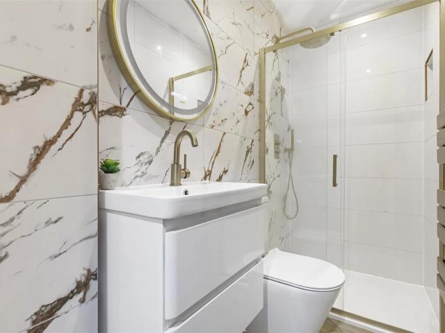 Room at Upper Richmond Road West, Greater London