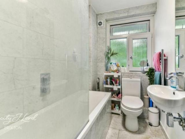 Room at Upper Tulse Hill, Greater London