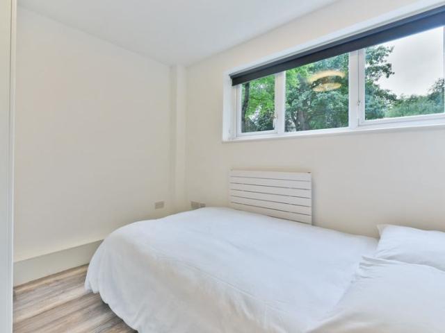 Room at Urmston Drive, Greater London