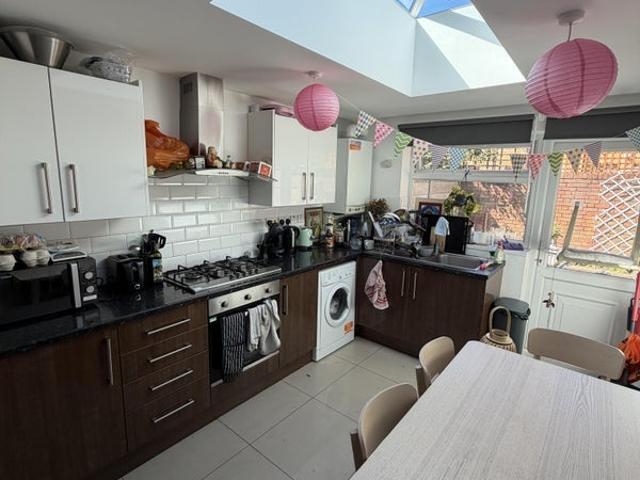Room at Usher Road, Greater London