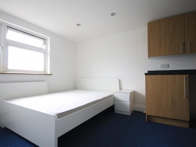 Room at Valentines Road, Greater London