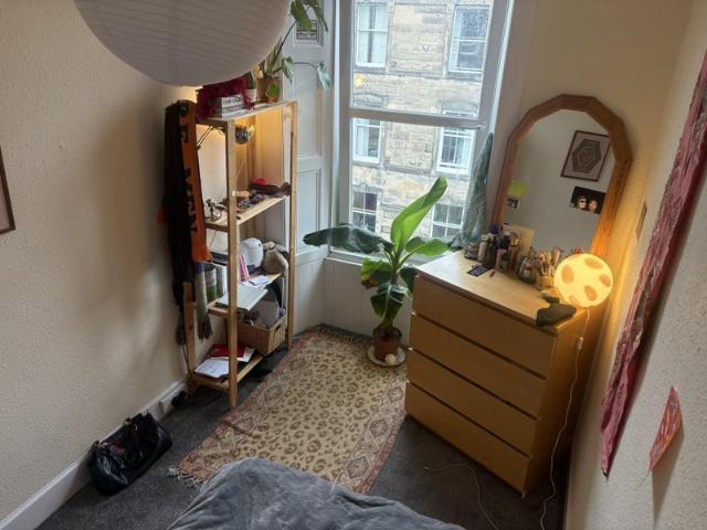 Room at Valleyfield Street, City of Edinburgh