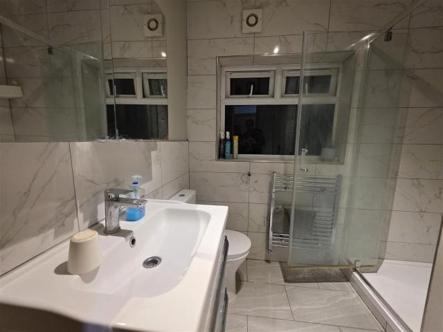 Room at Vancouver Road, Greater London