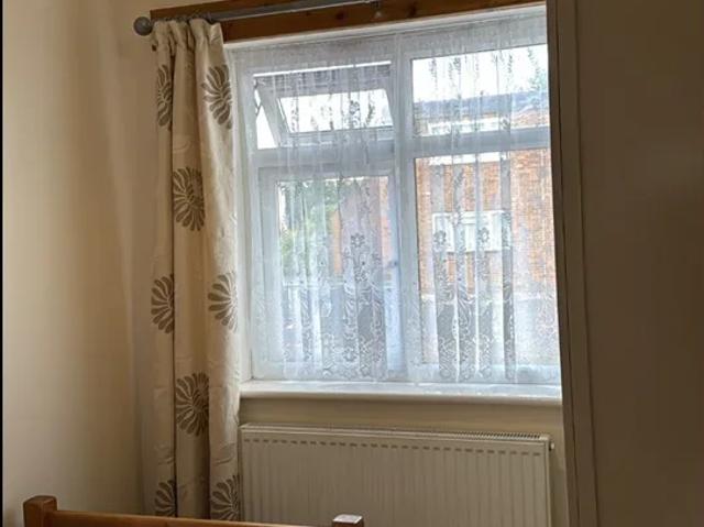 Room at Vancouver Road, Greater London