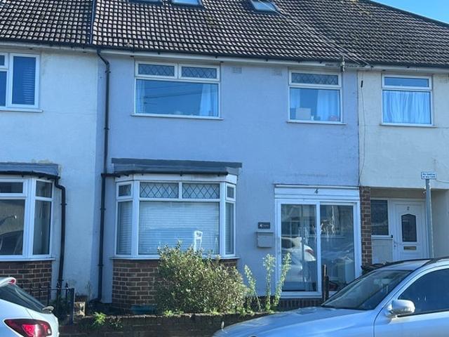 Room at Vassall Road, Bristol