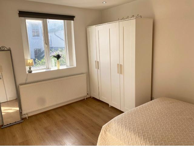 Room at Varna Road, Greater London