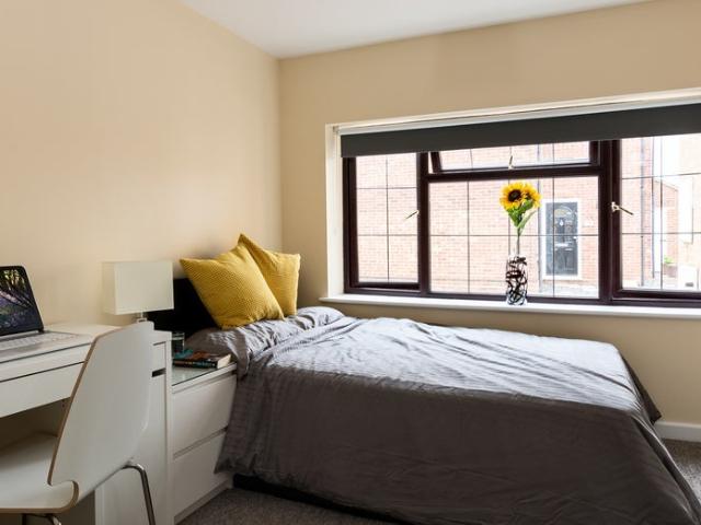 Room at Varden Close, Chelmsford