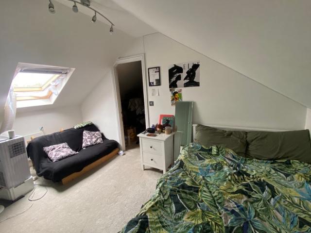 Room at Venner Road, Greater London