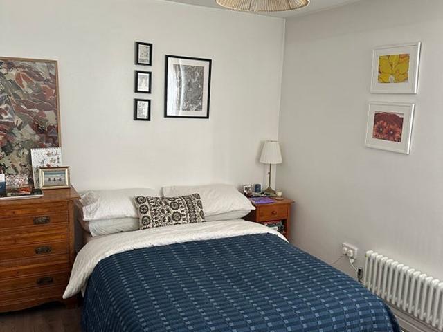 Room at Vernon Road, Greater London