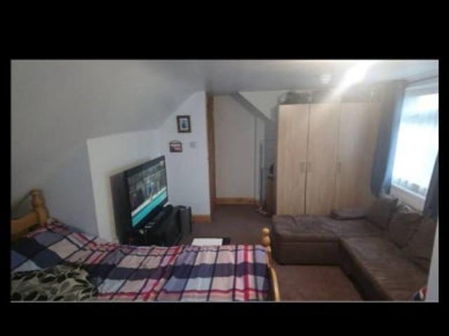 Room at Vicarage Farm Road, Greater London