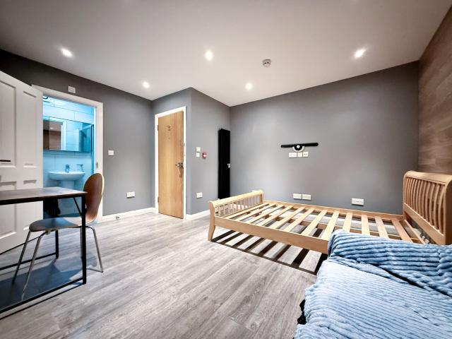 Room at Vicarage Farm Road, London