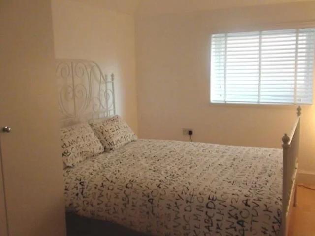 Room at Vicarage Farm Road, London