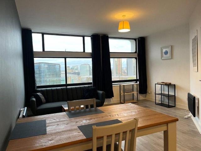 Room at Victoria Bridge Street, Salford