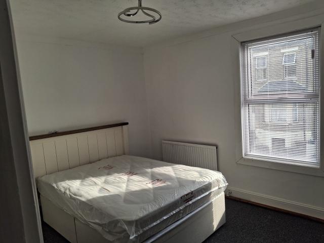 Room at Victoria Road, Chatham