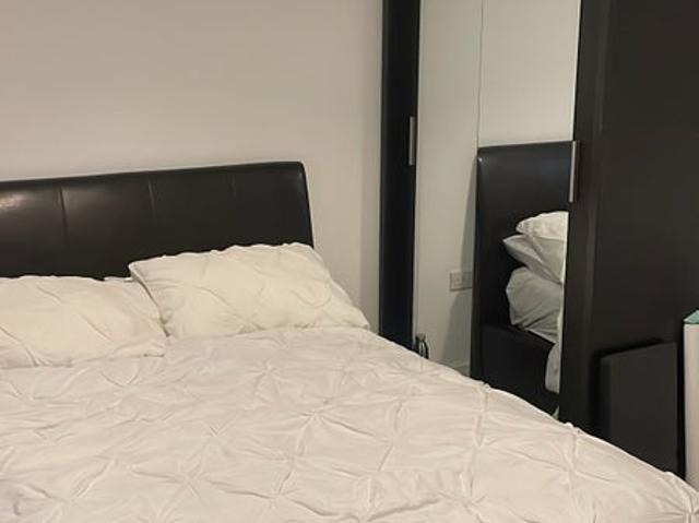 Room at Victoria Road, Chelmsford