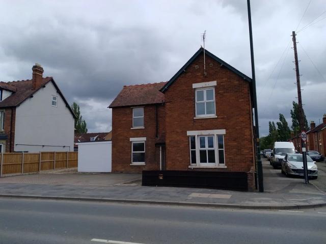 Room at Victoria Road, Tewkesbury