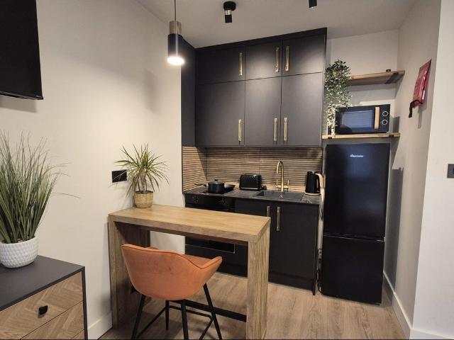 Room at Victoria Street, Radcliffe