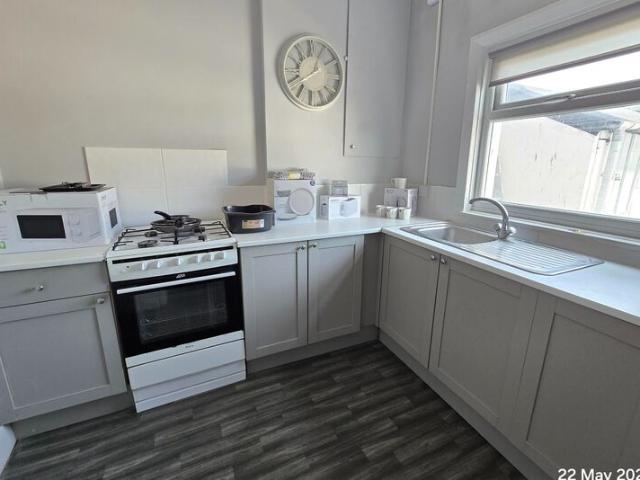 Room at Victoria Street, Scarborough