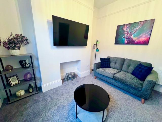 Room at Victoria Street, Stoke on Trent