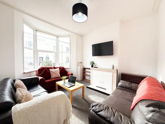 Room at Viaduct Road, Brighton