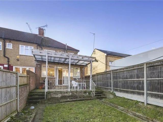 Room at Vincent Road, Greater London