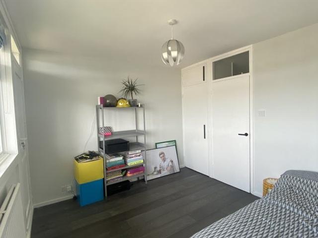 Room at Wyllen Close, Greater London