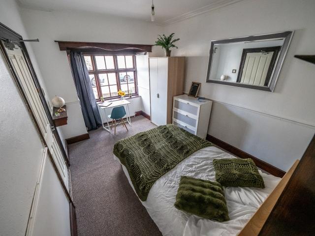 Room at Wyndcliffe Road, Portsmouth