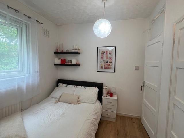 Room at Wyvil Road, Greater London