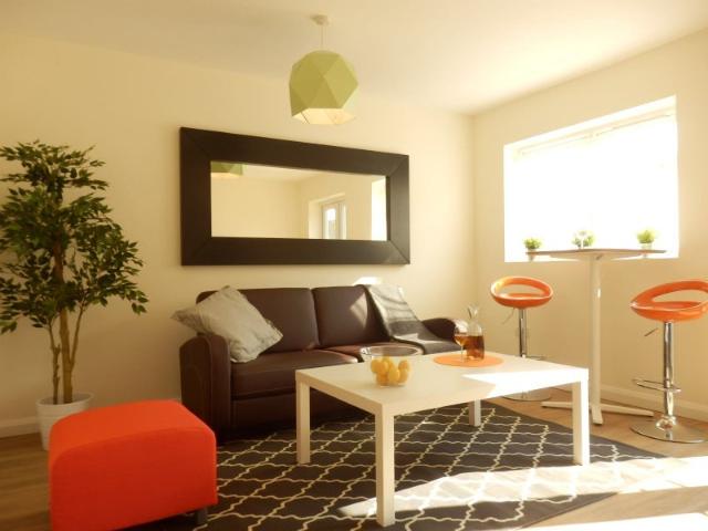 Room at Waddon New Road, Greater London
