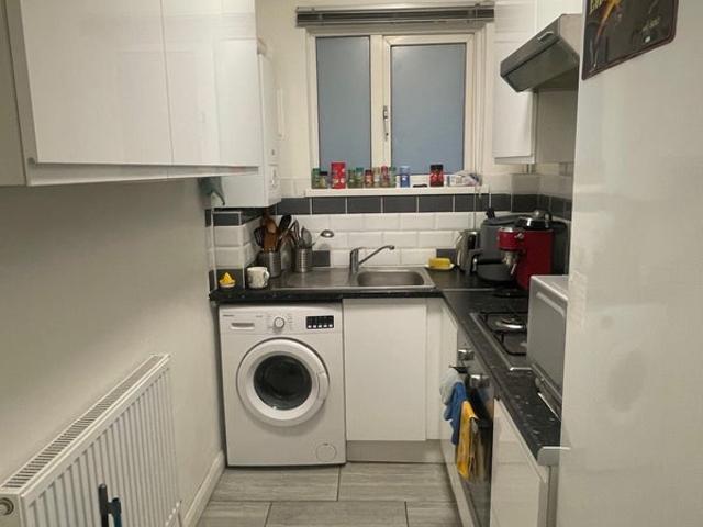 Room at Walburgh Street, Greater London
