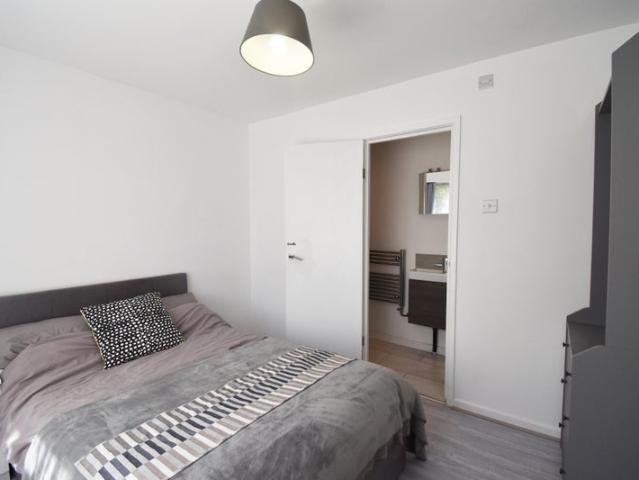 Room at Walden Road, Greater London