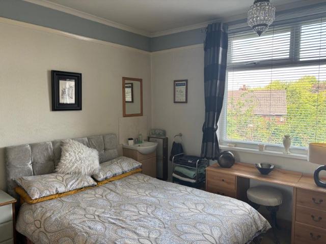 Room at Walker Avenue, Prestwich