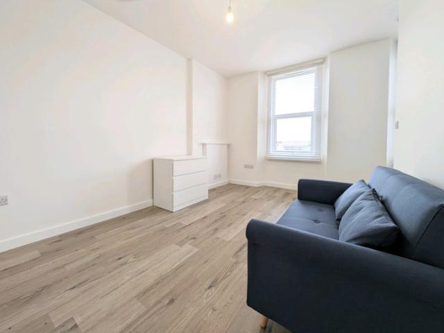Room at Walliscote Road, Weston super Mare