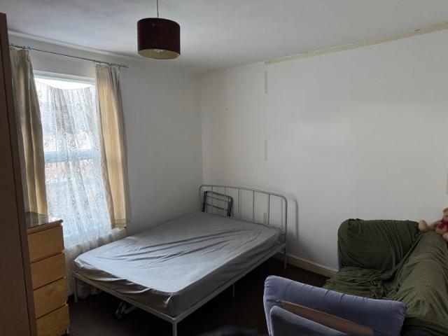 Room at Walpole Road, Greater London