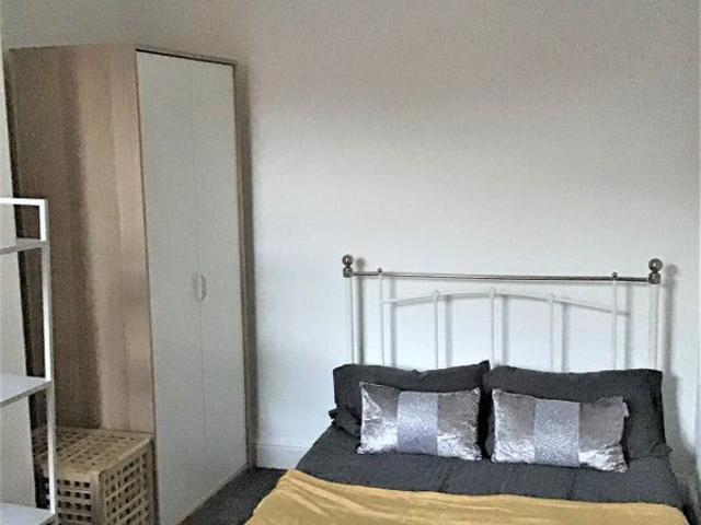 Room at Walsgrave Road, Coventry