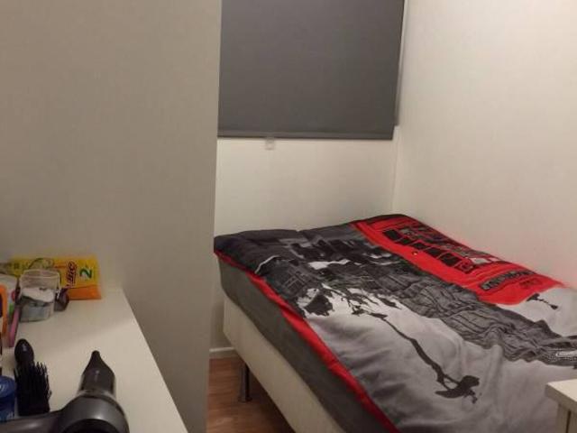 Room at Walworth Place, Greater London