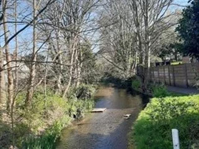 Room at Wandle Bank, Greater London