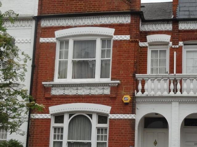 Room at Wandsworth Bridge Road, Greater London
