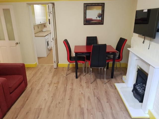 Room at Wandsworth Road, Greater London