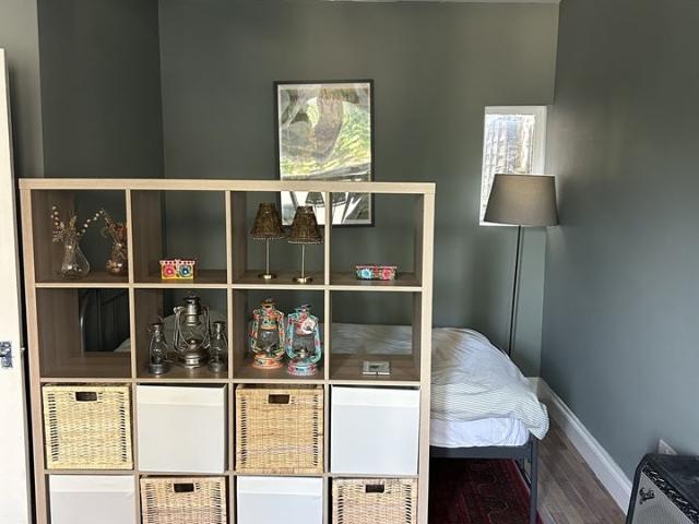 Room at Washington Avenue, Greater London