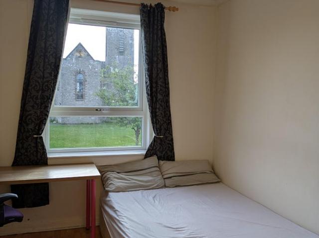 Room at Wardieburn Drive, City of Edinburgh