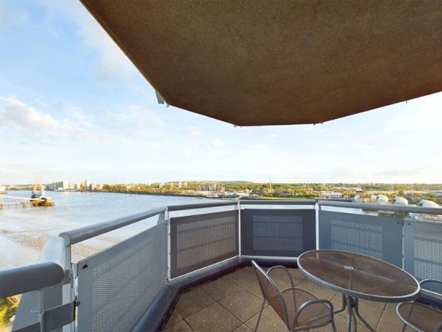 Room at Wards Wharf Approach, Greater London
