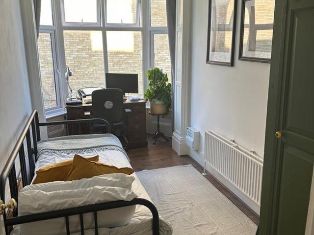 Room at Warham Road, Greater London