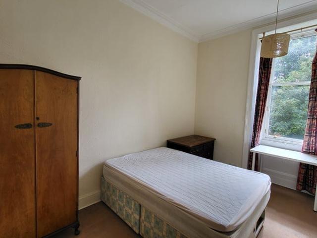 Room at Warrender Park Road, City of Edinburgh